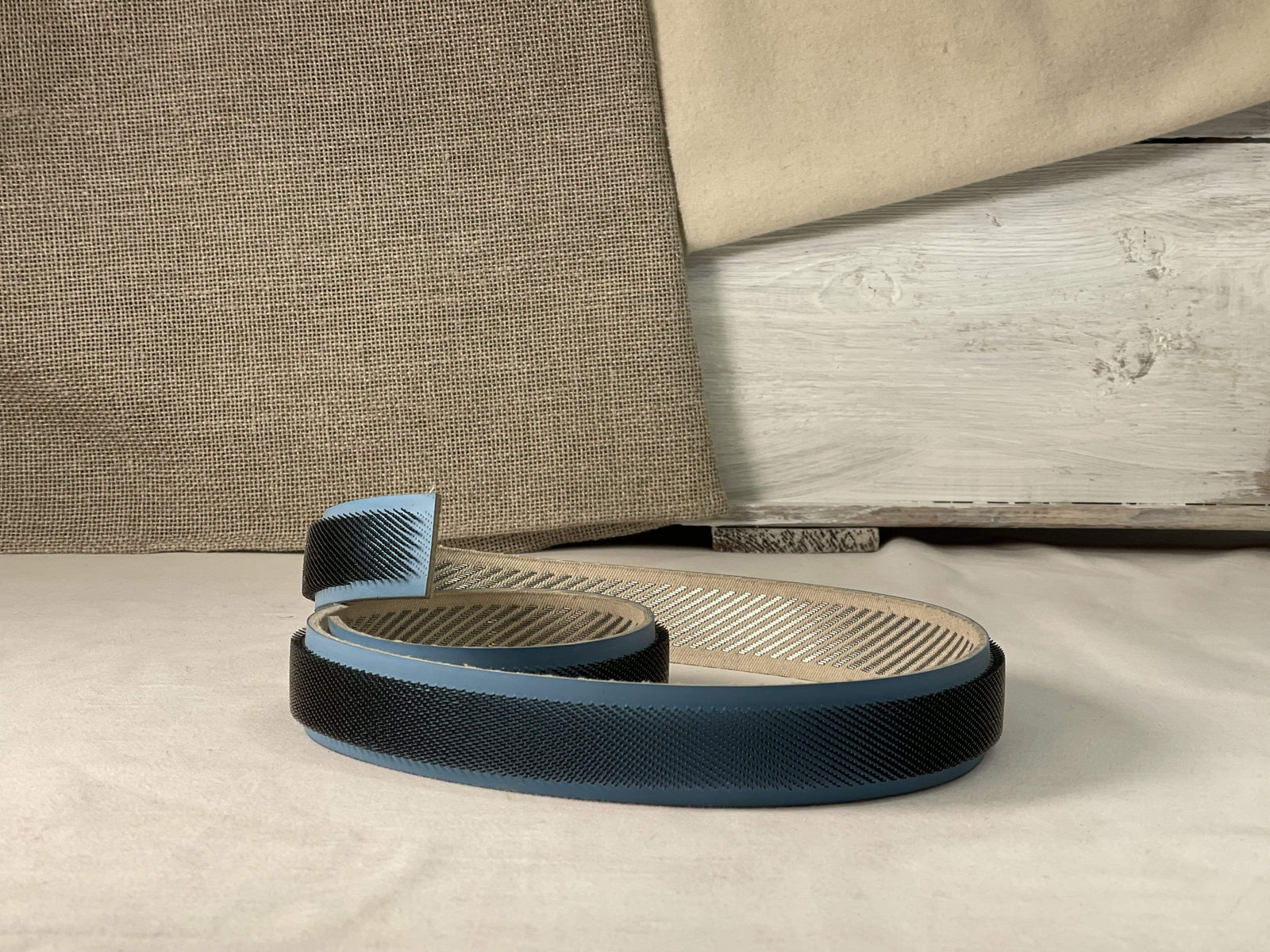 Gripper Strips – Deanne Fitzpatrick Rug Hooking Studio