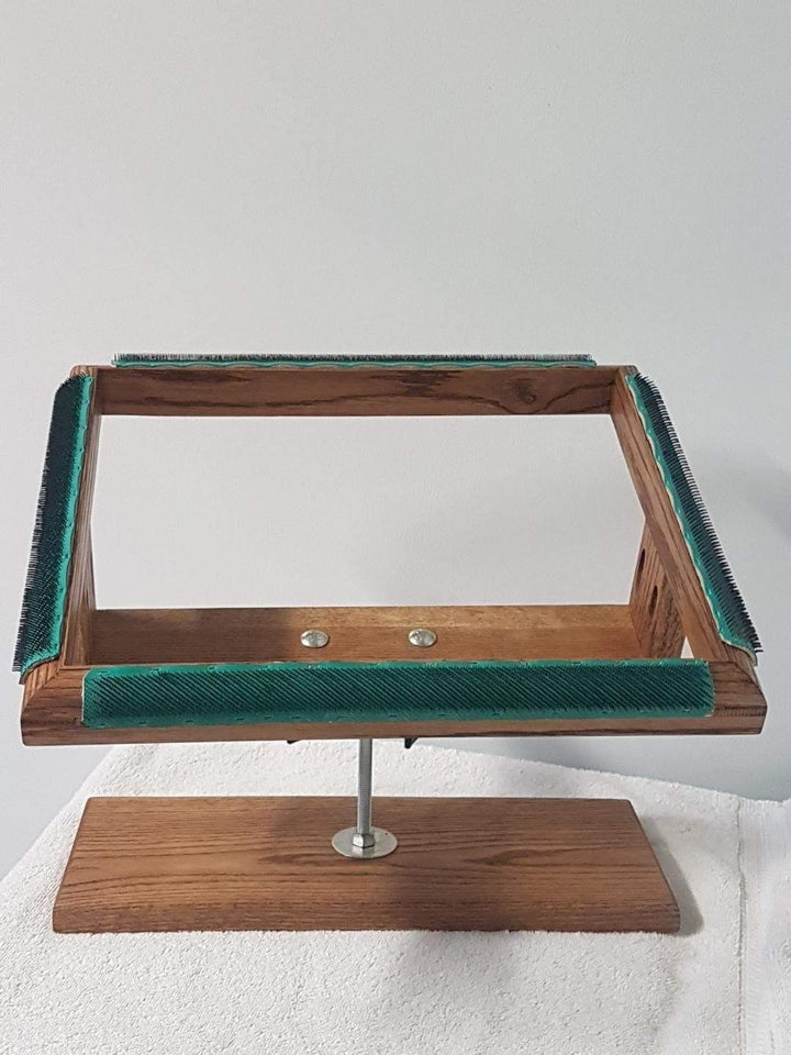 Frames & Scissors – Deanne Fitzpatrick Rug Hooking Studio