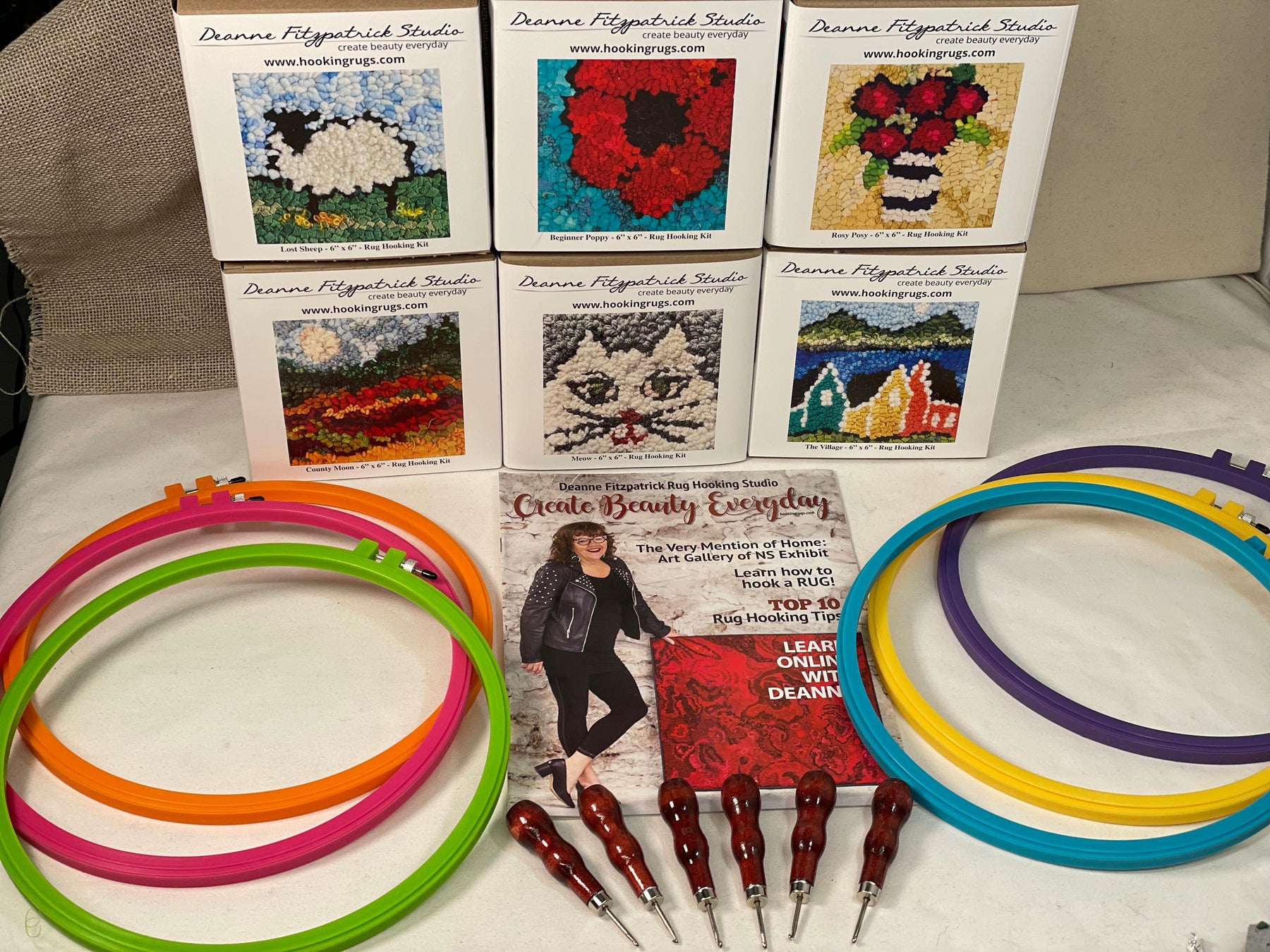 Complete Rug Hooking Kits for Beginners | Hooked Rug Kits | Deanne ...